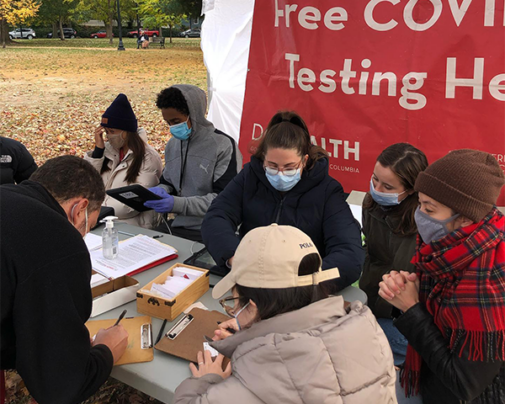 One Tent Health Student Volunteers Gain Clinical Experience in Community Settings | School of ...