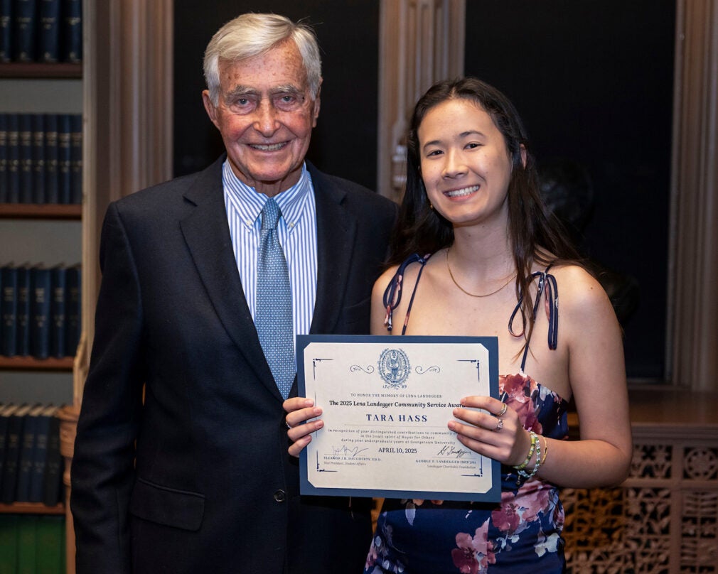 Students Receive Community Service Award - School of Health - Georgetown